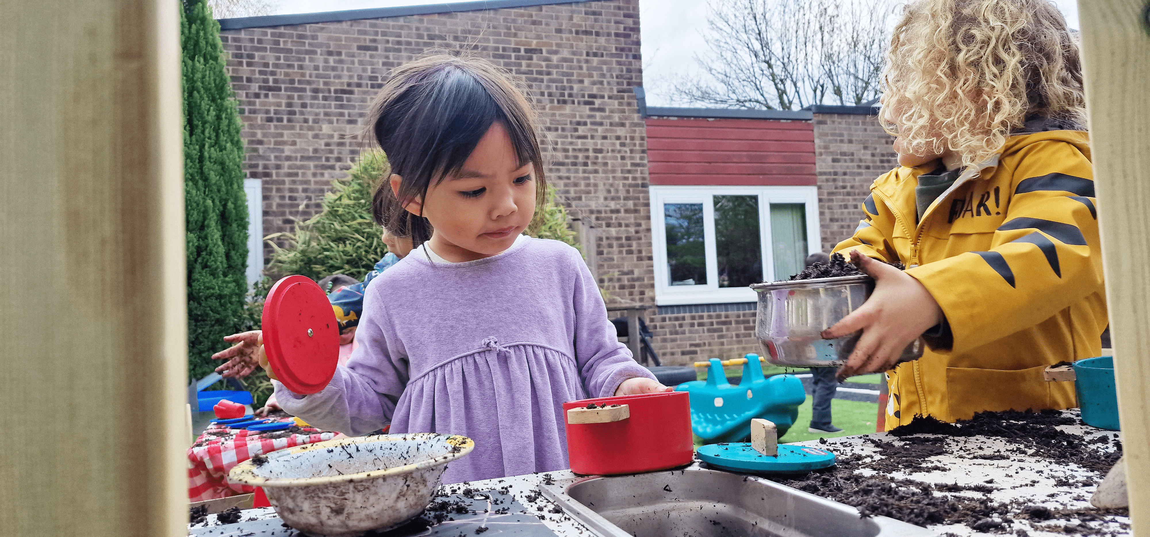 10 Easter Playground Activities For Your School! | Pentagon Play