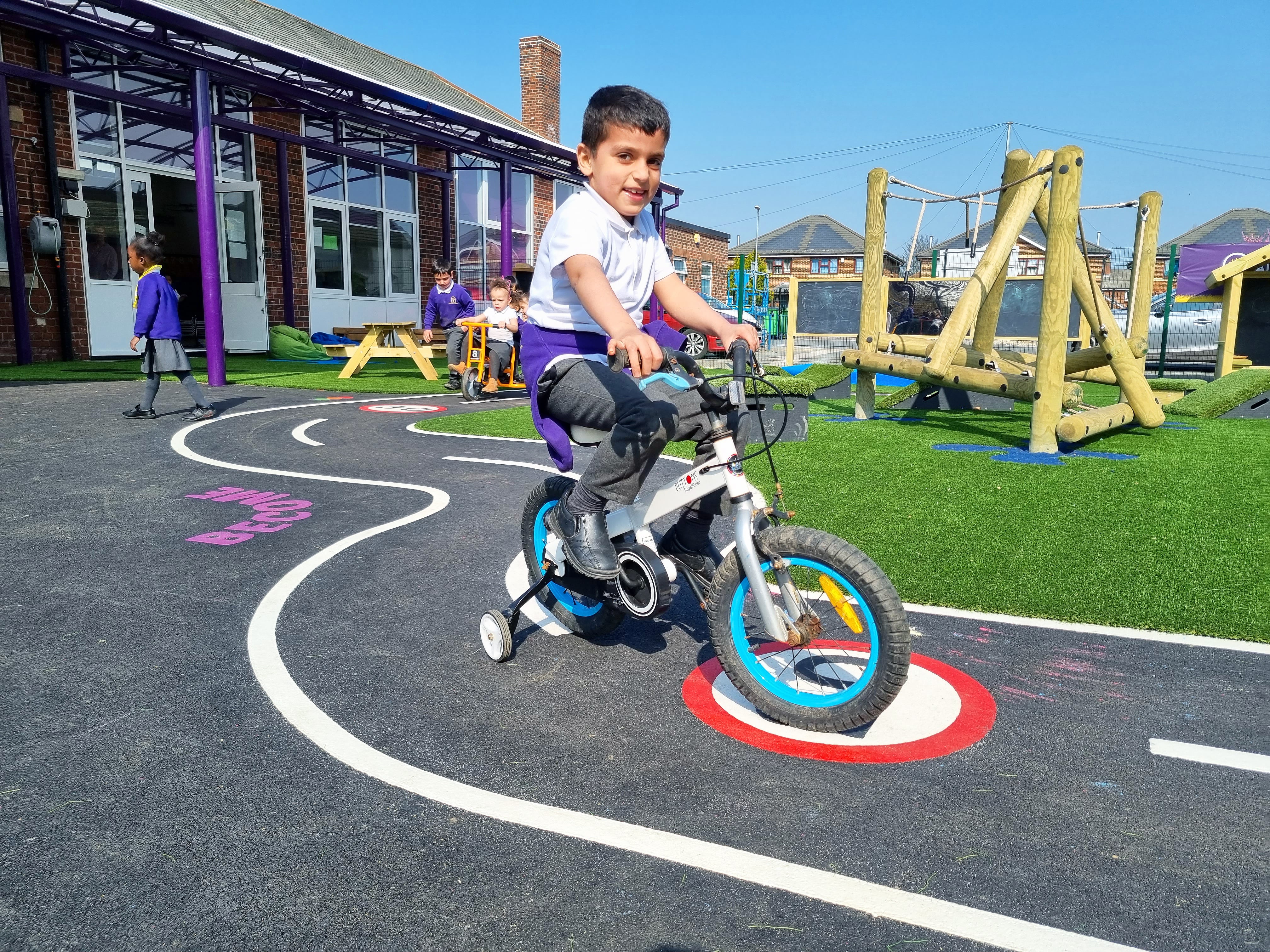 Essential Tips for Road Safety Week: Keeping Our Streets Safe ...