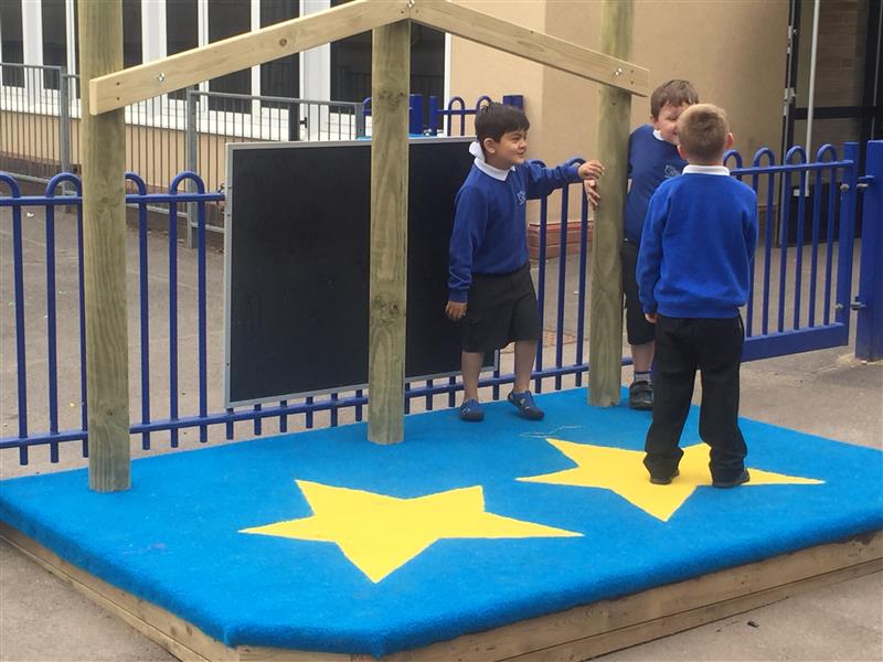 Playground Performance Stage with Den Posts | Pentagon Play