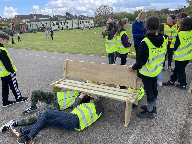 Year 6 Leavers Bench - Pair | Pentagon Play