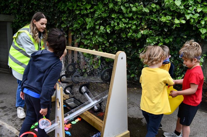 Outdoor Freestanding Water Wall For EYFS | Pentagon Play