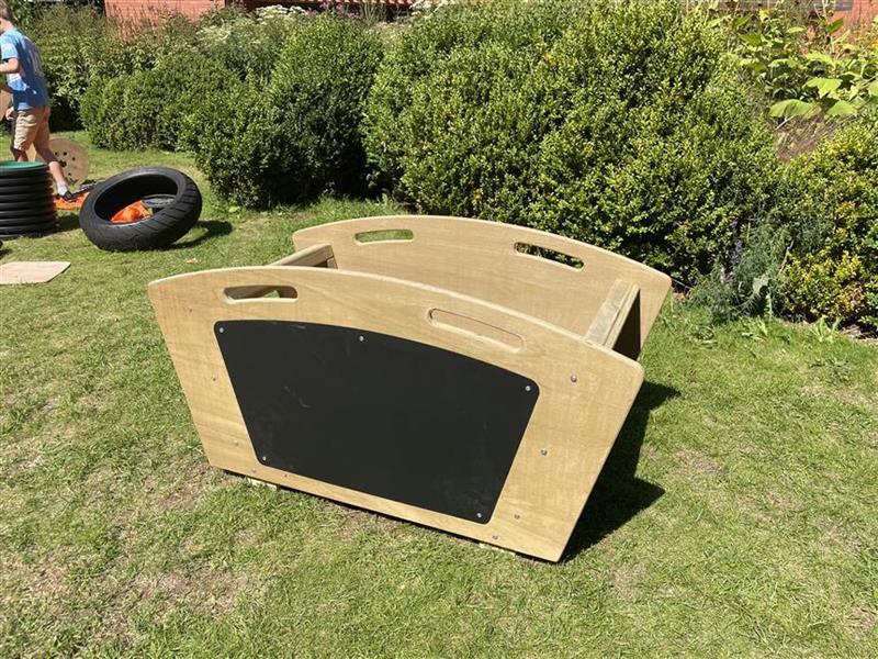 Maxi Construction Skip | Pentagon Play