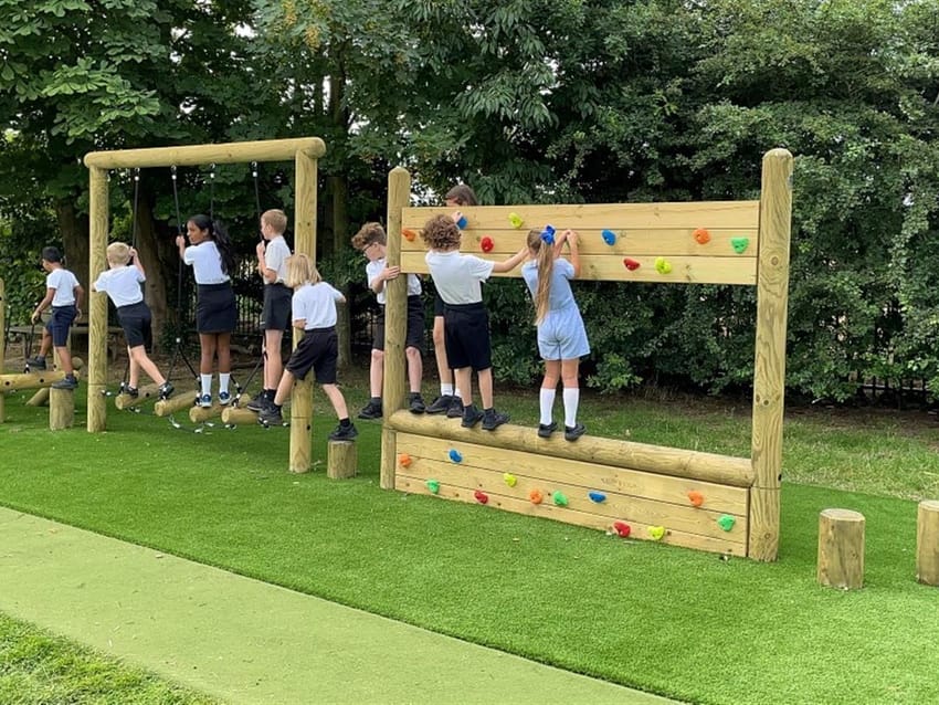 See Lower Halstow Primary School's New Trim Trail in Kent | Pentagon Play
