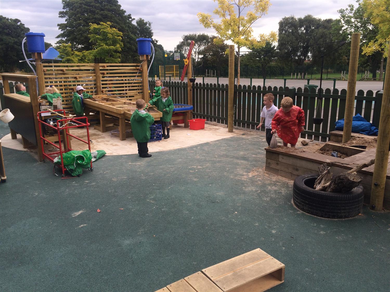 Park Primary School's Investigative Learning Zone | Pentagon Play