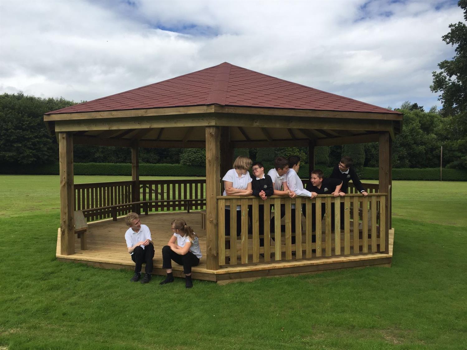 Walton Hall Academy's Outdoor Classroom Gazebo | Pentagon Play