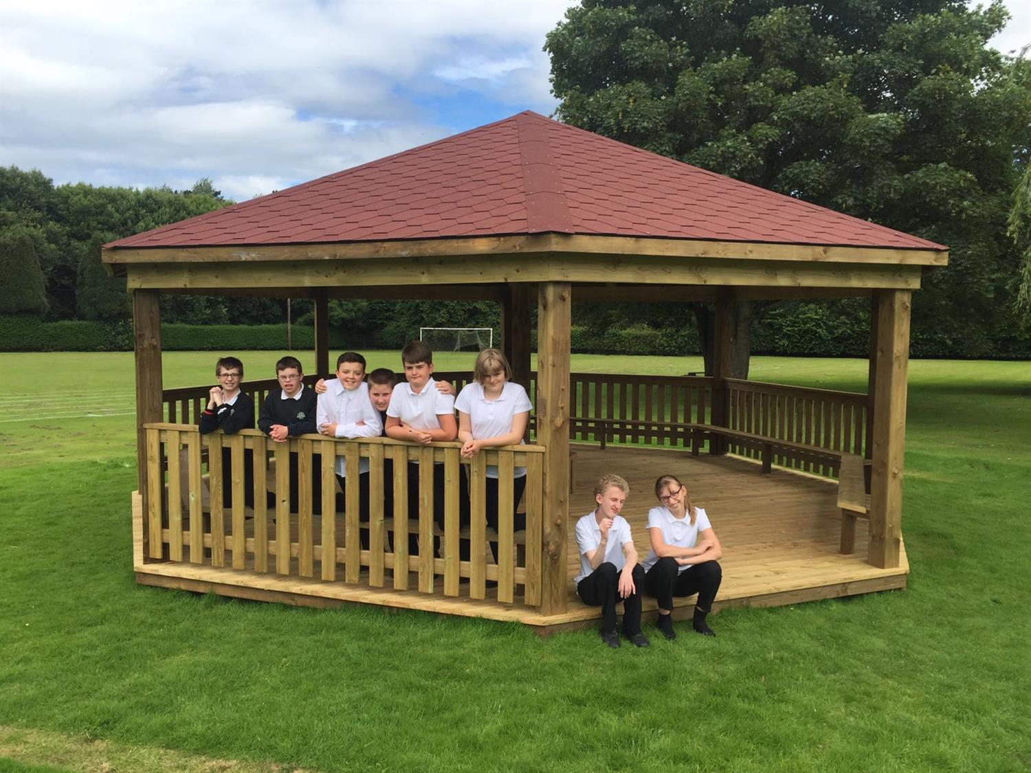 Walton Hall Academy's Outdoor Classroom Gazebo | Pentagon Play