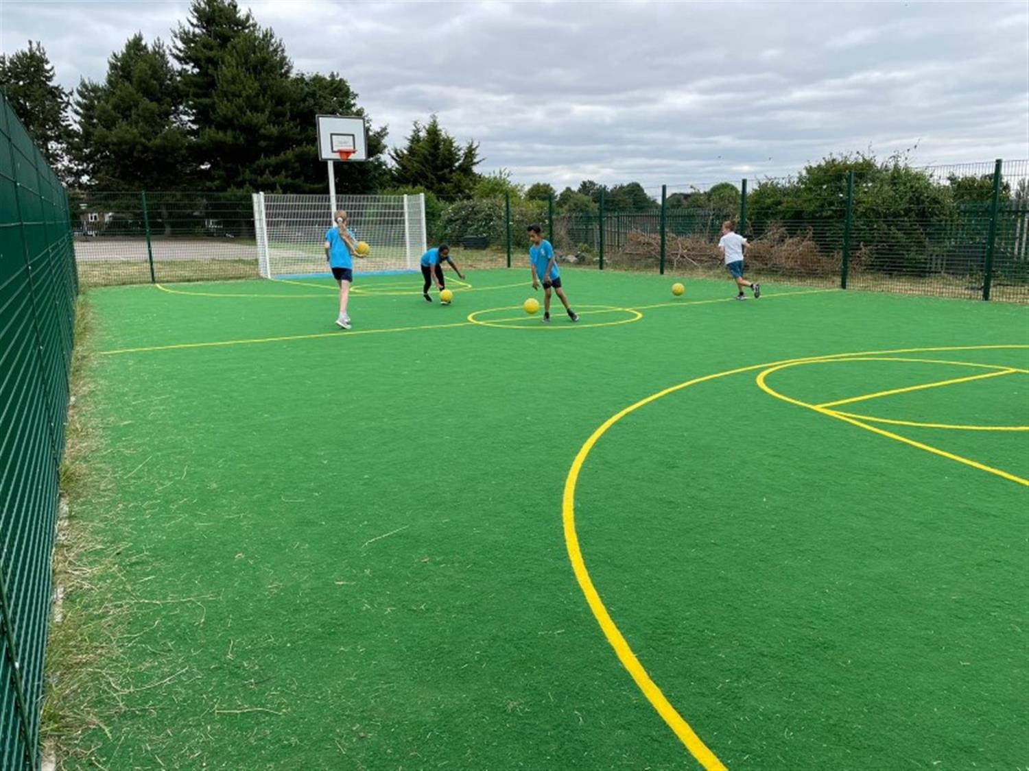 A New MUGA for the Sporting Stars of Hilltop Primary School | Pentagon Play