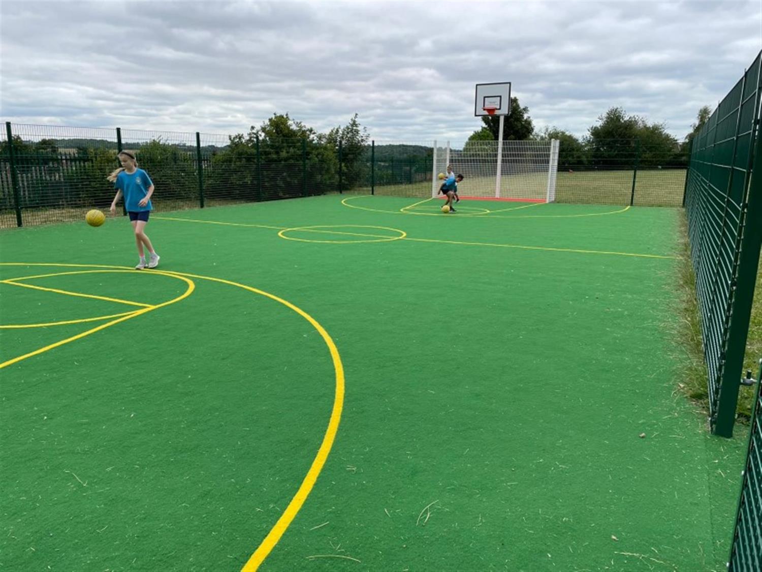 A New MUGA for the Sporting Stars of Hilltop Primary School | Pentagon Play