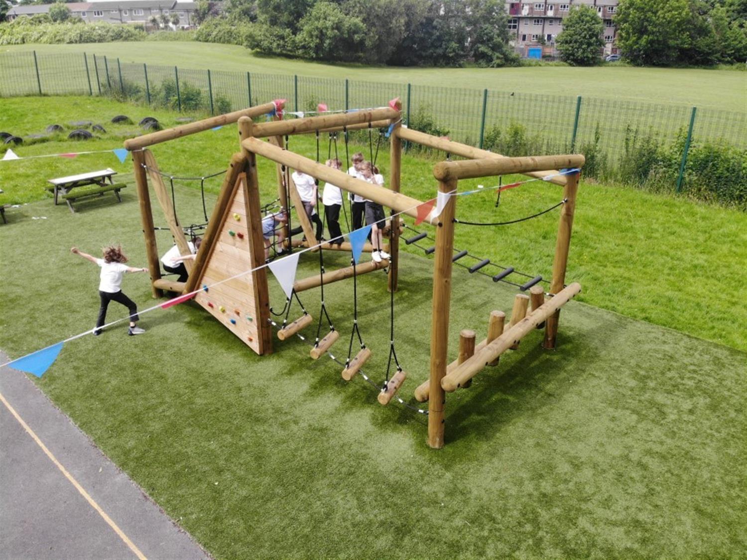 Ribble Drive's Fitness, Teamwork and Friendship Remodel! | Pentagon Play