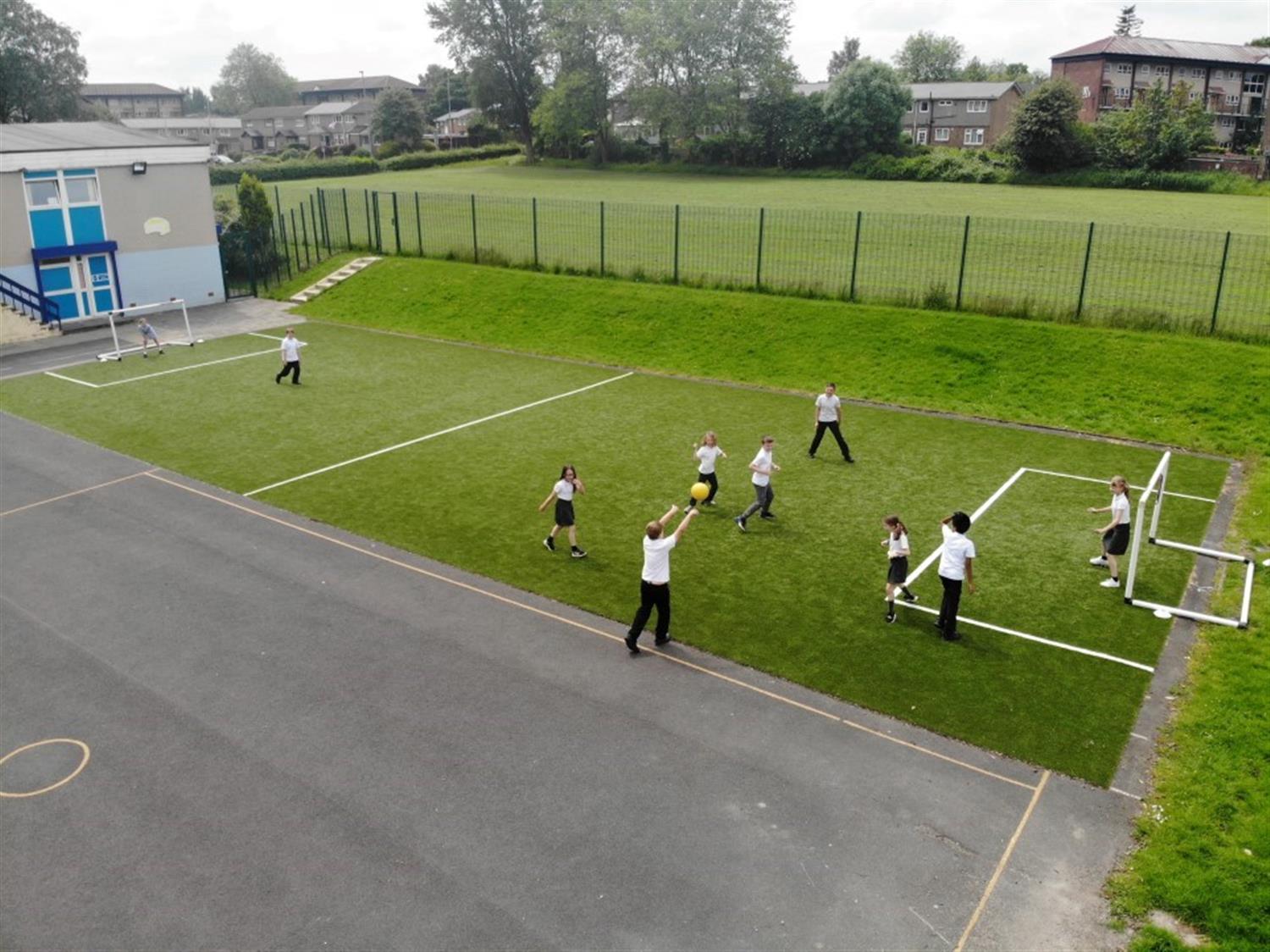 Ribble Drive's Fitness, Teamwork and Friendship Remodel! | Pentagon Play