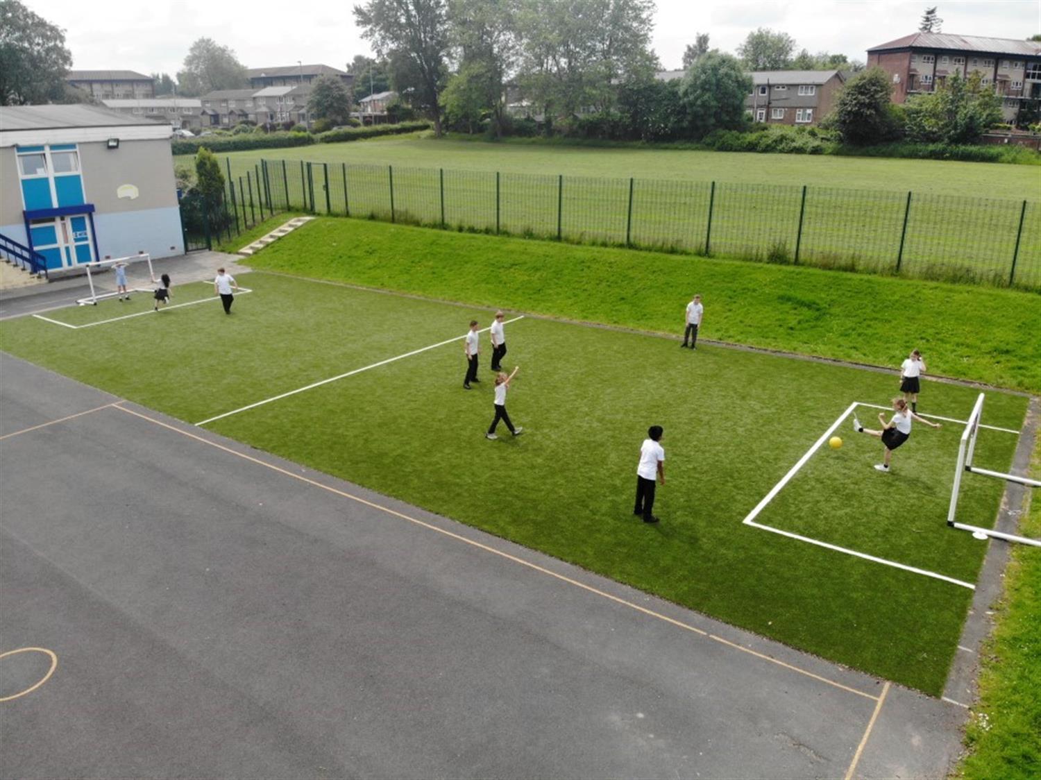 Ribble Drive's Fitness, Teamwork and Friendship Remodel! | Pentagon Play