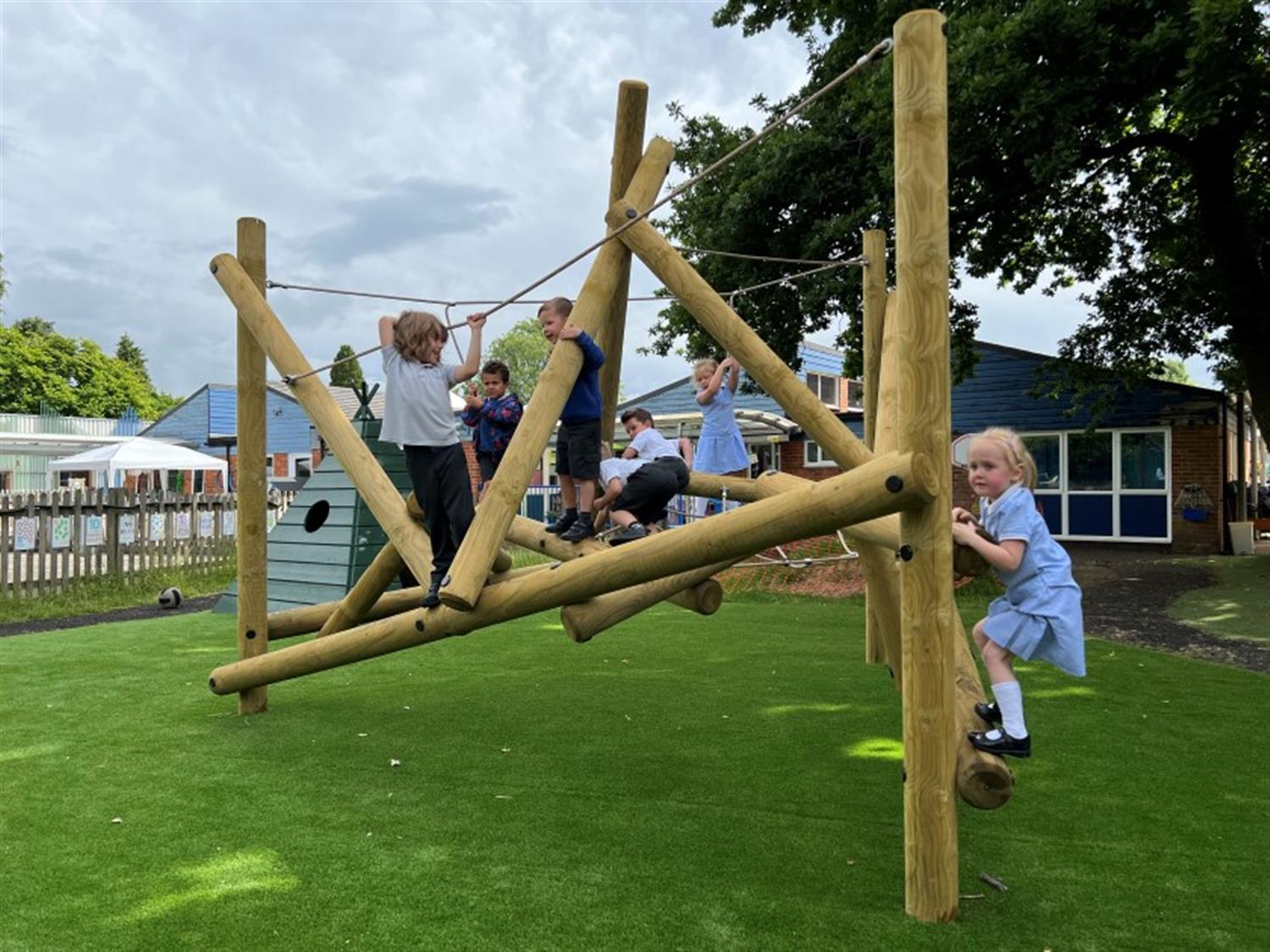 An Active Play Zone for Prestwood Infant School | Pentagon Play