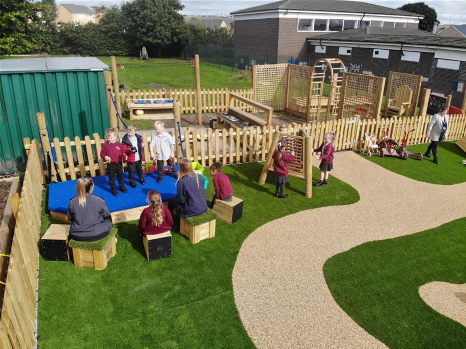 Abbey Park Junior School's EYFS Playground Re-design! | Pentagon Play