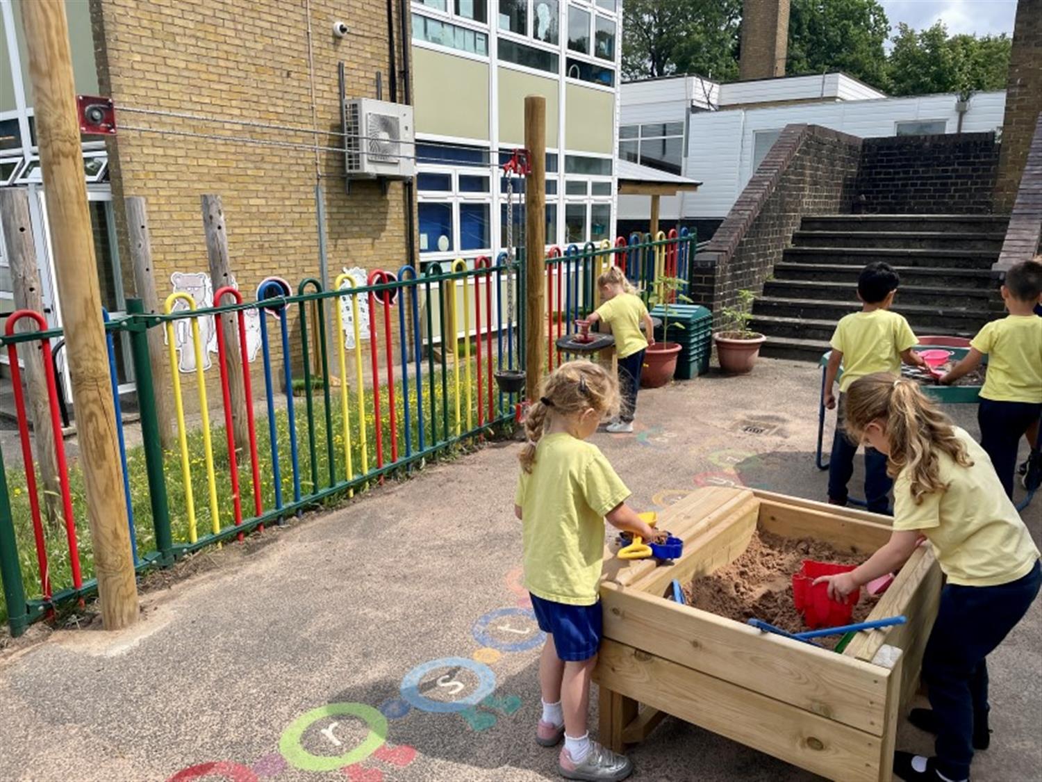 An Outstanding Early Years Environment for Oasis Academy Byron ...