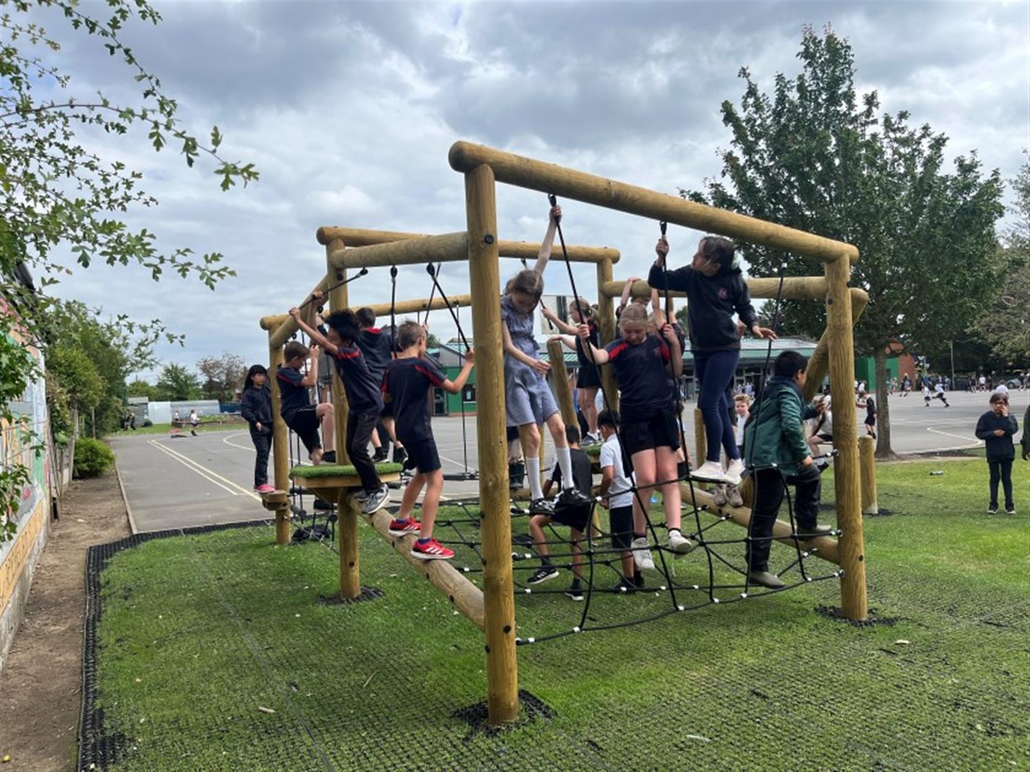 A Fantastic Physical Environment for Woodheys Primary School | Pentagon ...