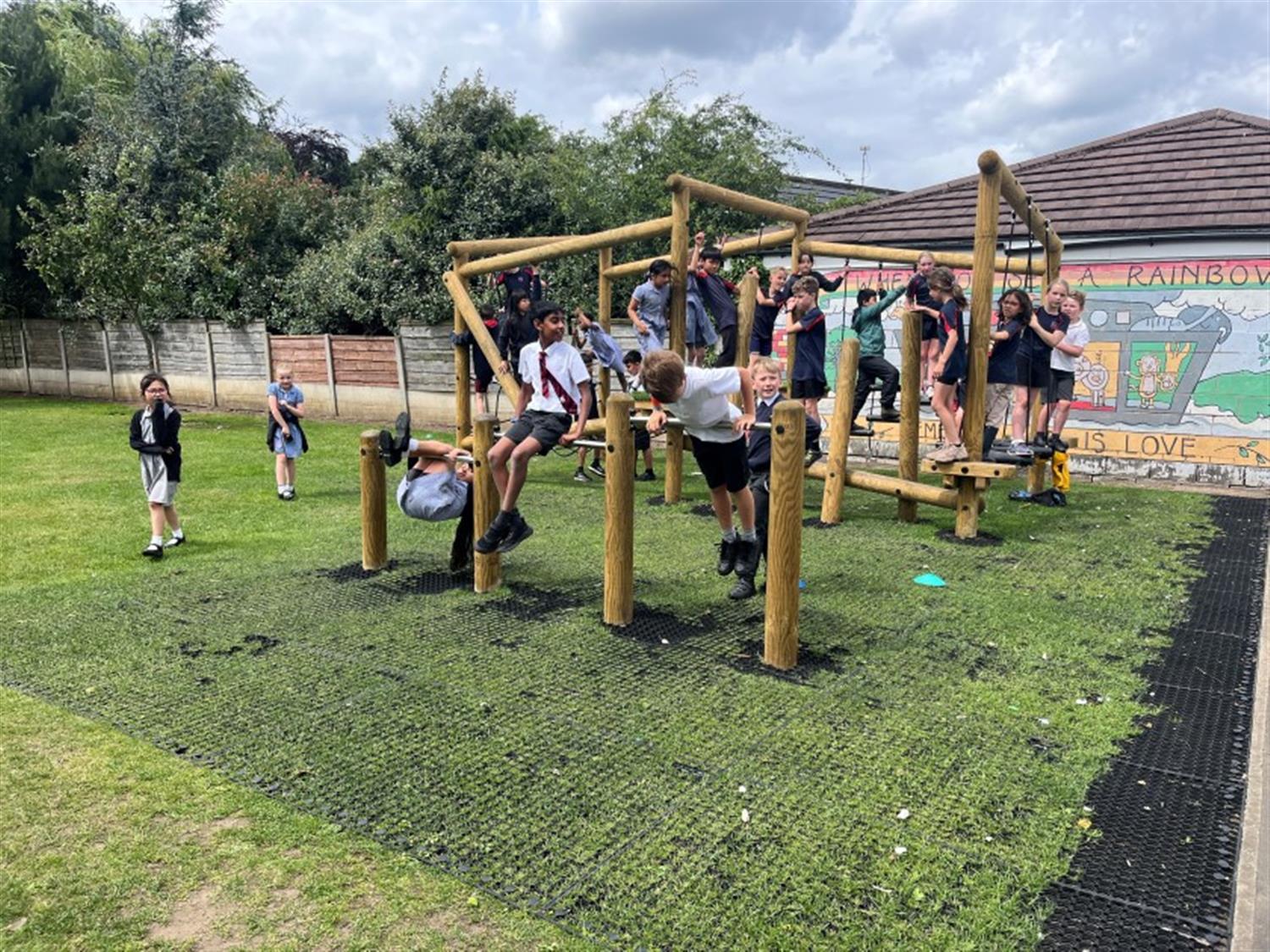 A Fantastic Physical Environment for Woodheys Primary School | Pentagon ...