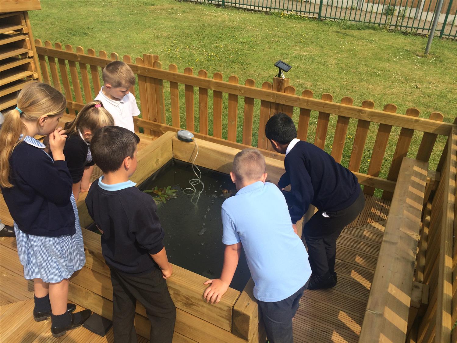 Peel Hall School's Outdoor Science Experiment | Pentagon Play
