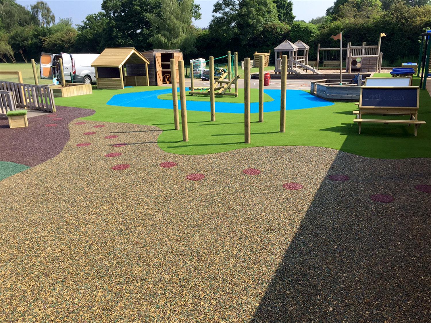 Emmer Green School's Open-Ended Playground | Pentagon Play