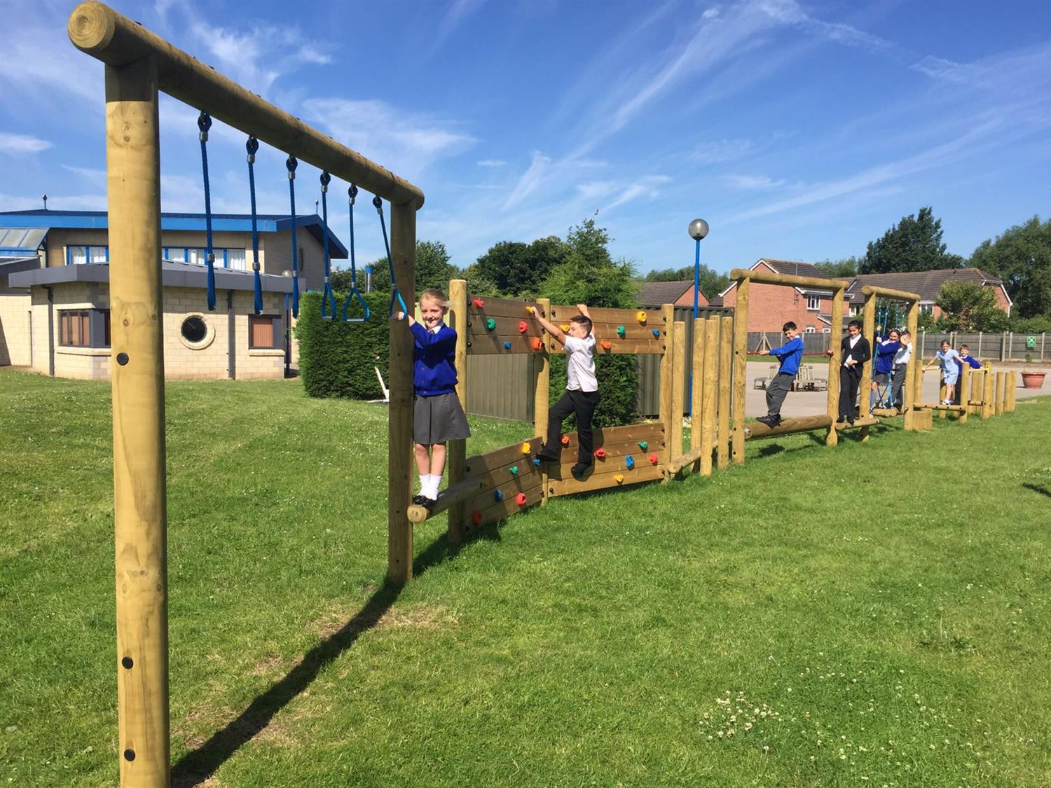 Eton Park School's Trim Trail Challenge | Pentagon Play