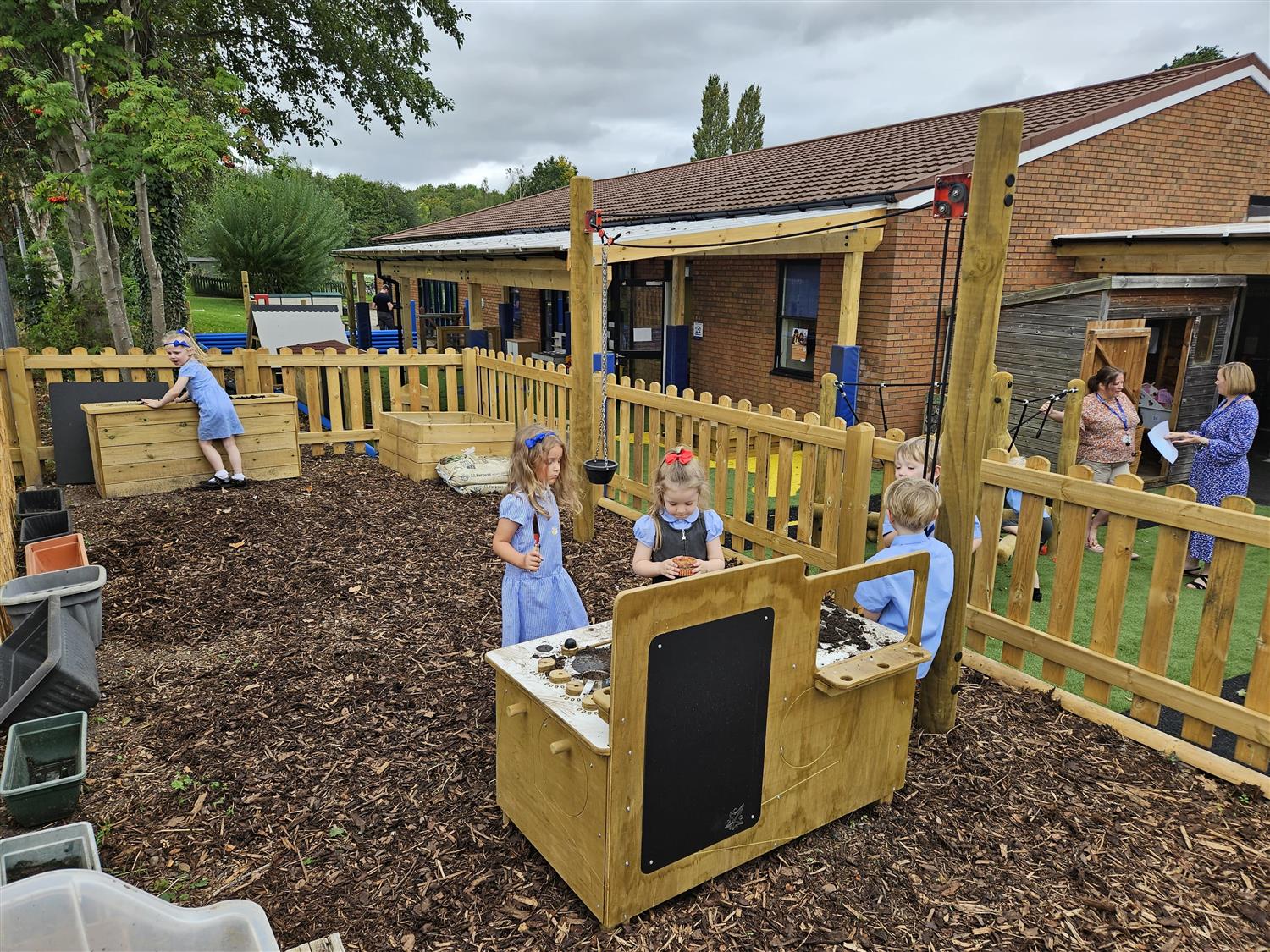 Inspiring Outdoor Area & MUGA at Westbrook Primary School | Pentagon Play