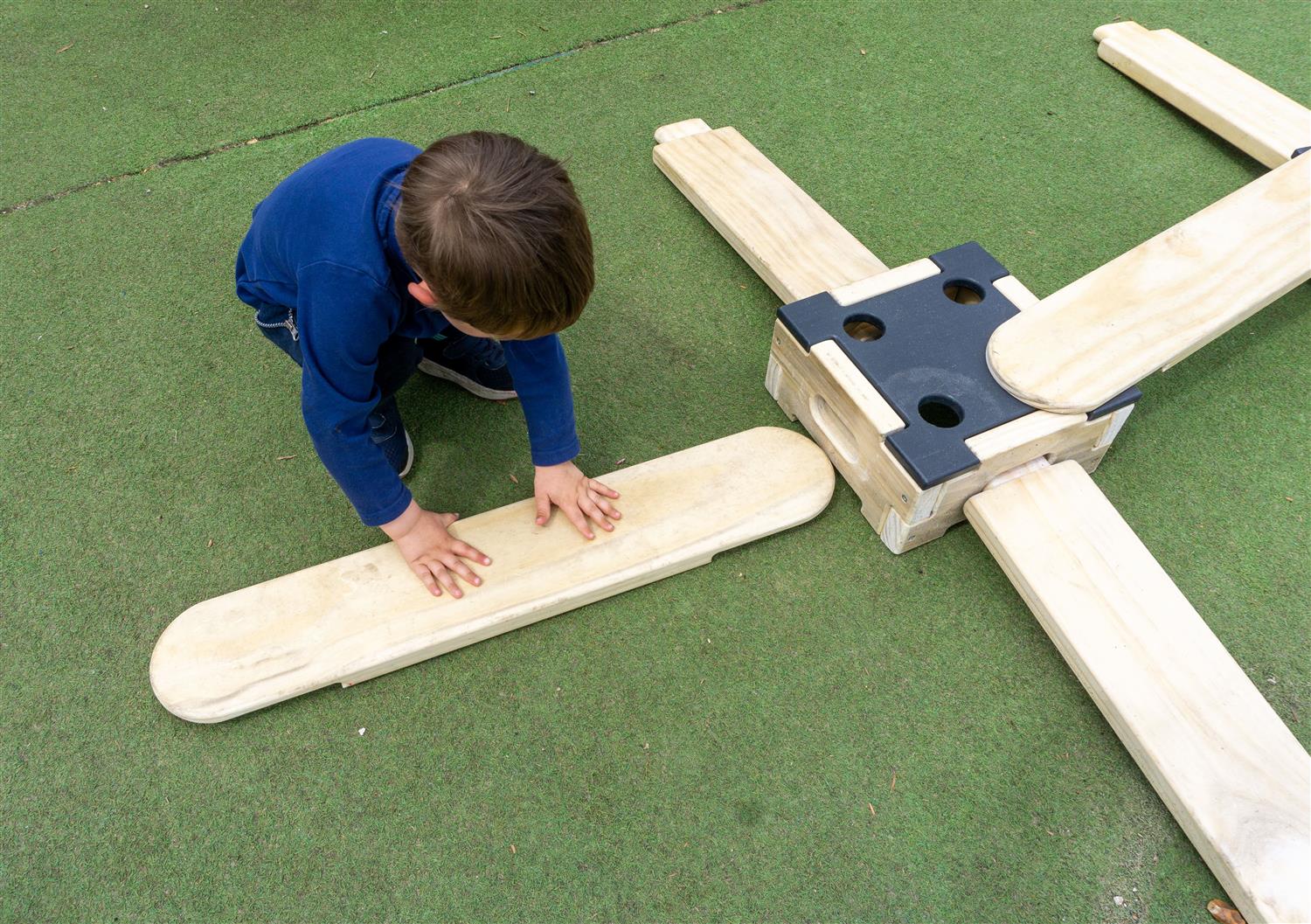 Constructive Play Equipment at Little Foxes Nursery | Pentagon Play