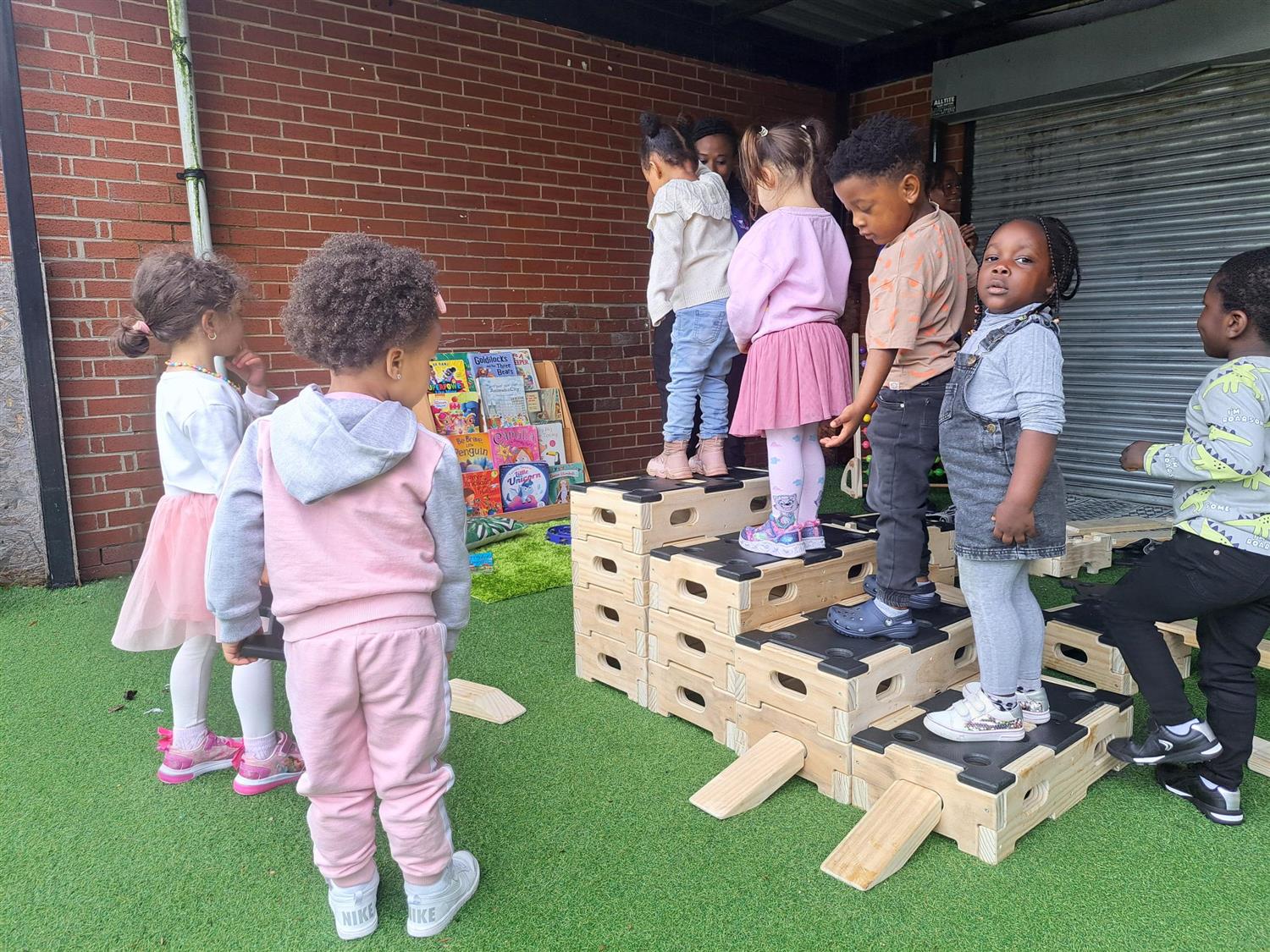 Testing the Play Builder Set with WMB Childcare | Pentagon Play