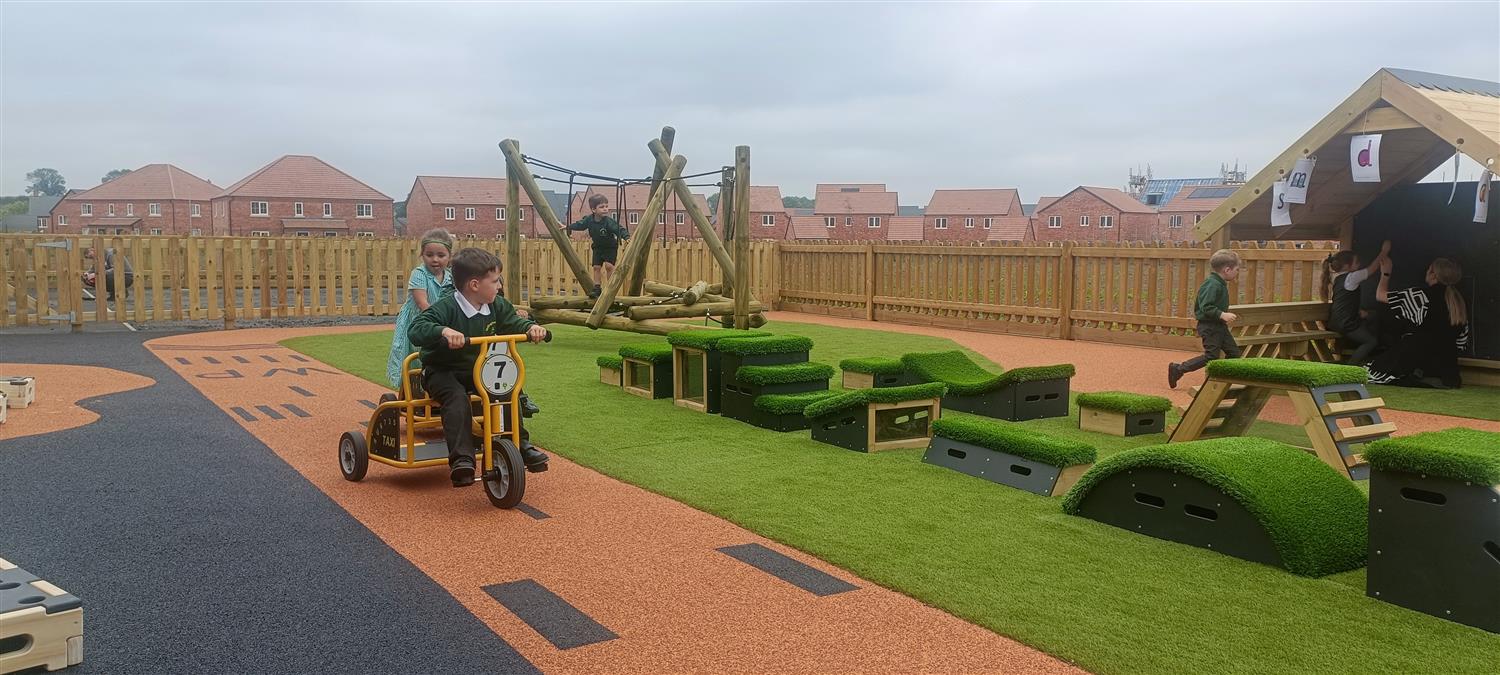 A New Playground For New School Wellington Place Primary! | Pentagon Play