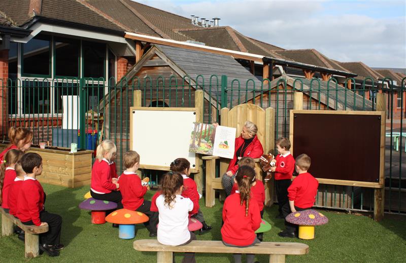 Outdoor Wooden Storytelling Chair For Schools | Pentagon Play